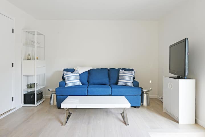 Venice Beach Pad 🏝 🏖 - Santa Monica, CA