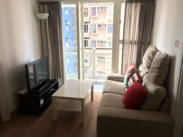 Great Two-bedroom Apartment In Central, Hong Kong - Hong Kong