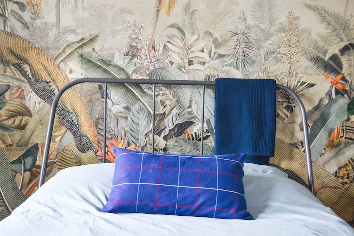 Hidden Gem • 1930s Studio + Park View Balcony - 鹿特丹