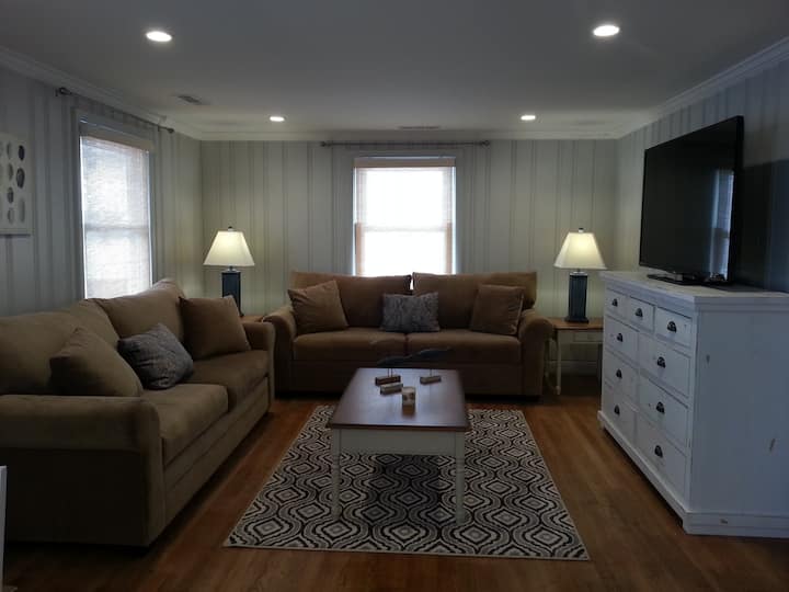 2-br Ocean Block Condo #13- Near Convention Center - Ocean City, MD
