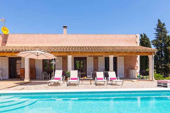 Country House 5km From The Sea. Ac/h In Bedrooms. - Mallorca
