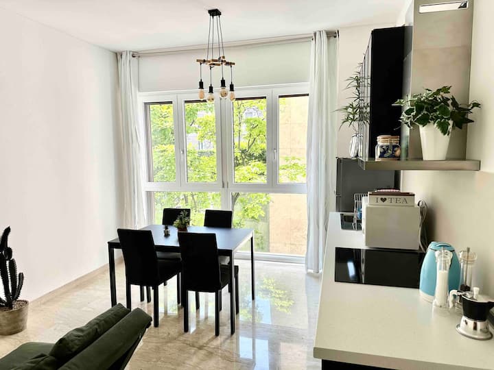 The White House, Modern Apartment In Center - Milão