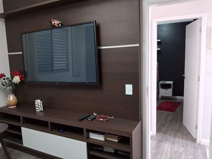 Aparta Inteiro Com 2 Quartos - Rio das Pedras