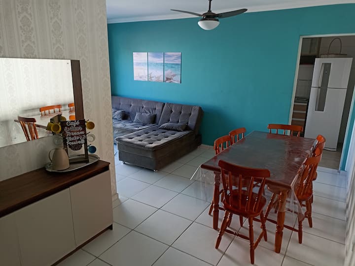 Apto Espaçoso 2dorm. Guarujá Enseada C/garagem - Guarujá