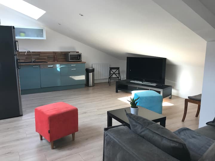 Appartement Indépendant 2 Chambres Parking Privé - Armentières