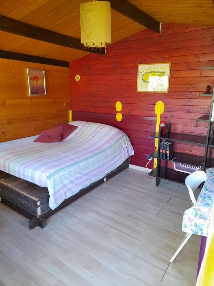 Chambre Indépendante Sur Terrain Attenant - Auvergne