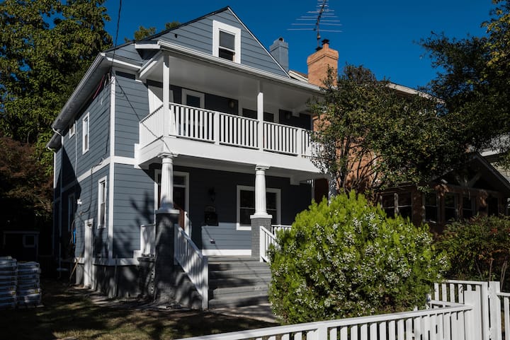 Private Stylish Basement Apartment Near Downtown - 華盛頓