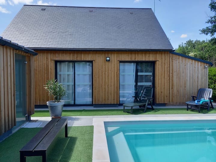 Petite Maison , Piscine,sauna, Cuisine Extérieure. - Indre-et-Loire