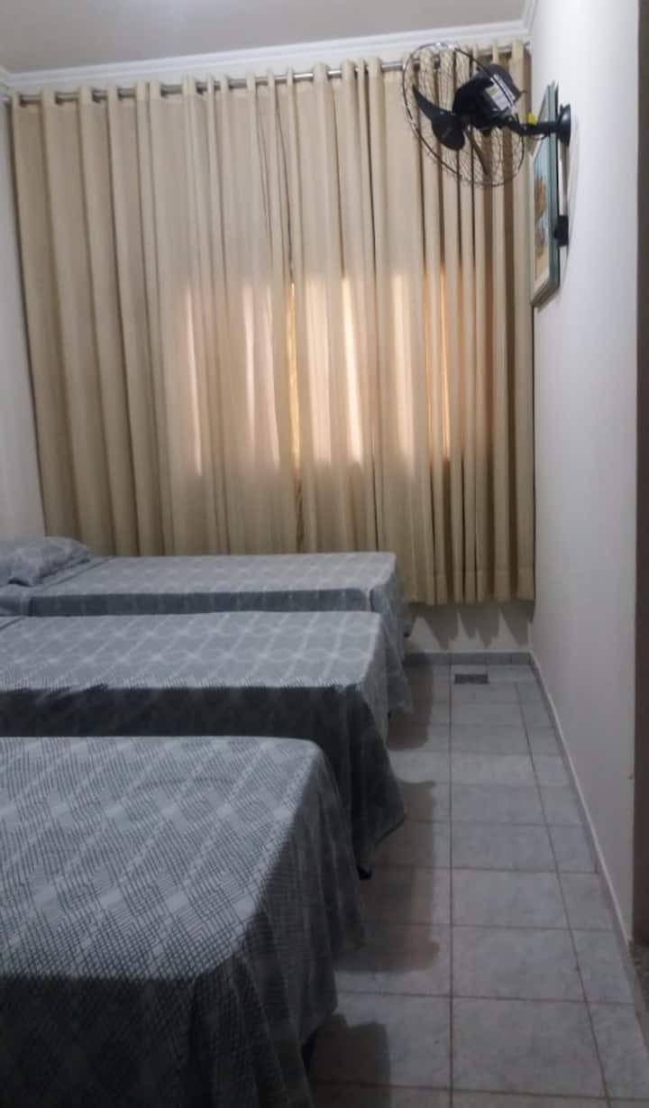 Suíte, óTima Localização, Av Higienópolis E Zerão1 - Londrina