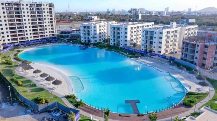 Condominio Con Playa Artificial - Mazatlán