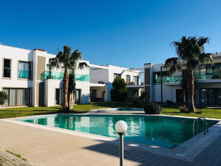 Bodrum Turgutreiste Denize Sifır Daire - Gümüşlük