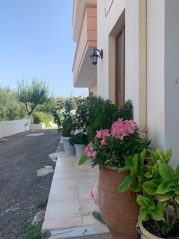 Comfortable House By The Sea - Kreta