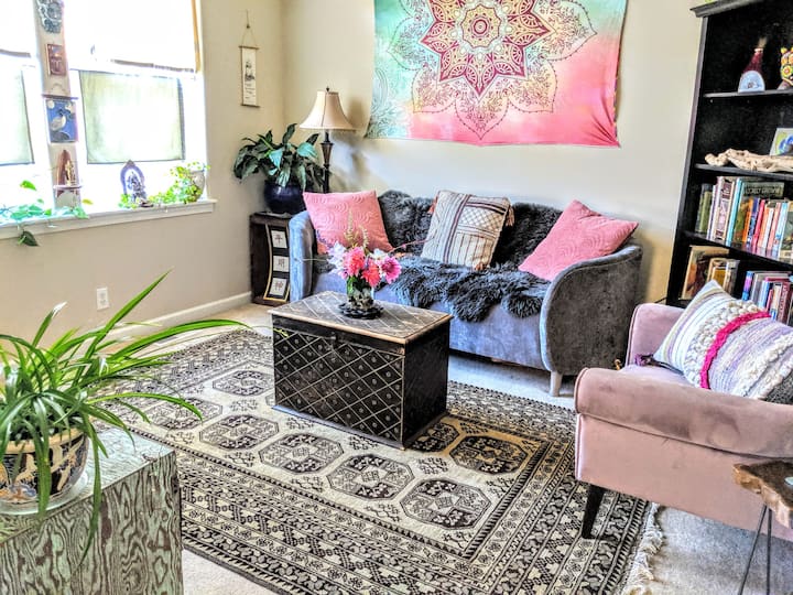 The Linger Longer - Your Home Away From Home! - Eugene, OR