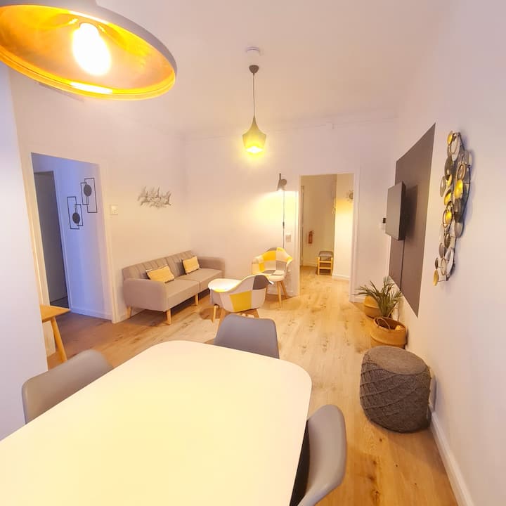 G12_nice 4 Bedroom Apt. In Sagrada Familia - Badalona