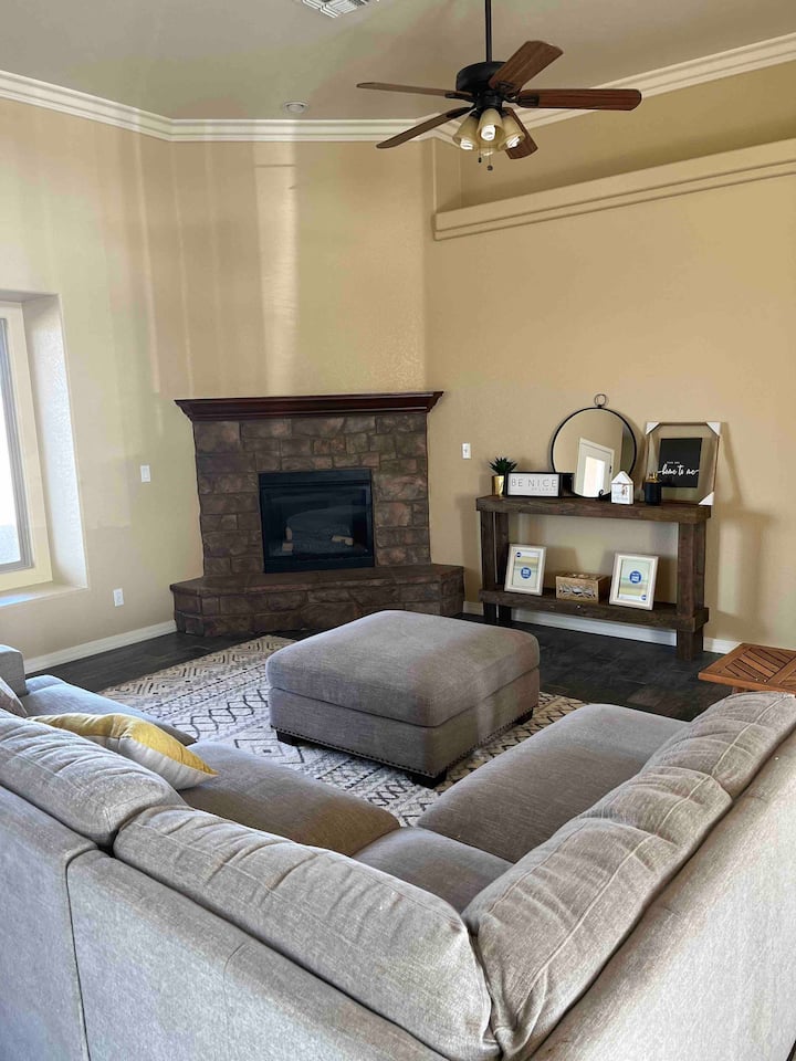 Beautiful Cozy 3 Bedroom House. - Kingman, AZ