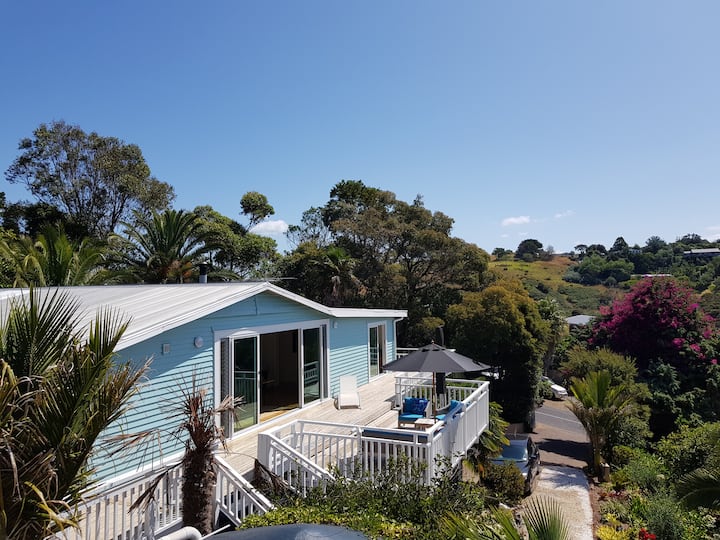 Mainstay On Bay - House & Studio - Waiheke Island