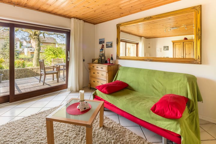 Gemütliche 2-zimmer Wohnung-60m2-mit Südterrasse - Bonn