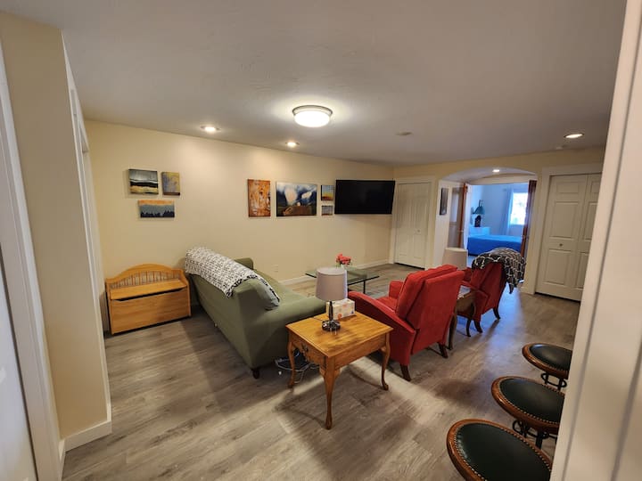 The Cozy Nest Condo At The Farquharson Flats - Bozeman, MT