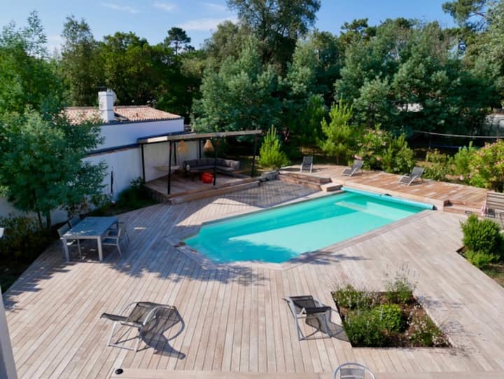 Maison De Famille De 11 à 14 Personnes - La Rochelle