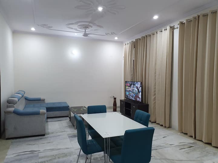 Manesar Holiday Rentals & Homes - Manesar, Gurugram, India | Airbnb