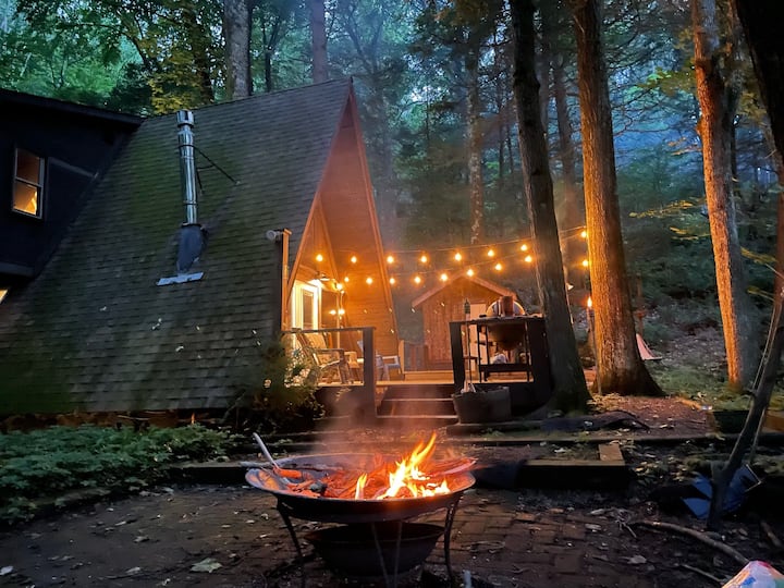 Cozy Poconos A-frame On Appenzell Creek - Pocono Mountains, PA