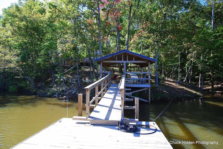 Unique Lake Murray Cabin With a Gorgeous View - Cabins for Rent in ...
