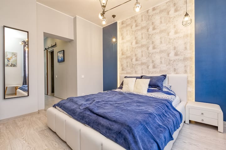 Designer Apartment With King Bed And Fast Wi-fi! ★ - Riga