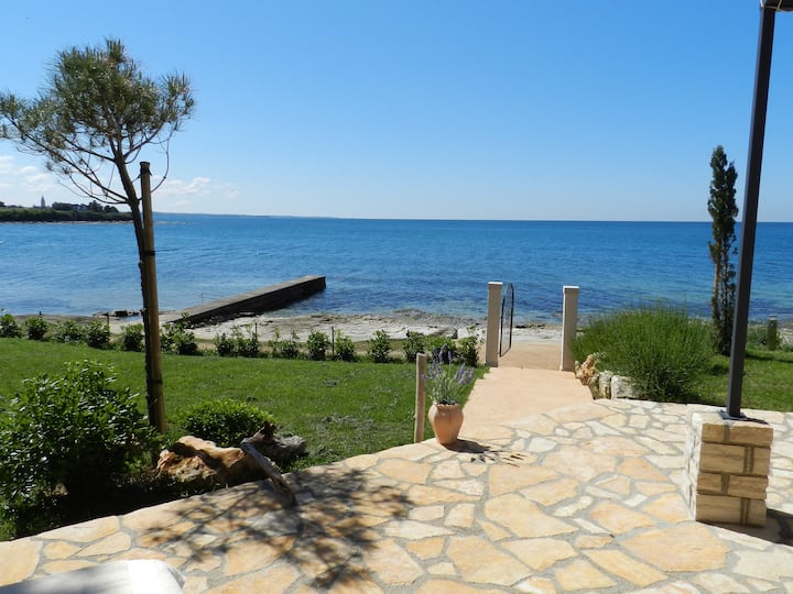 Erica Beach Apartment For 2 - Novigrad