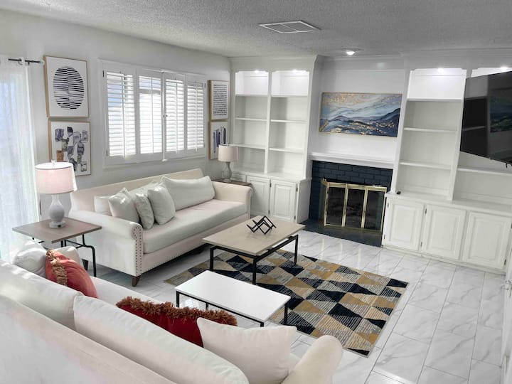 Location, Location, Location! - Las Vegas