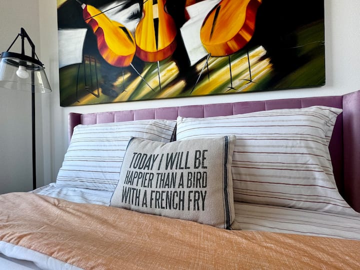Devi’s Gardenia Room - Coachella, CA