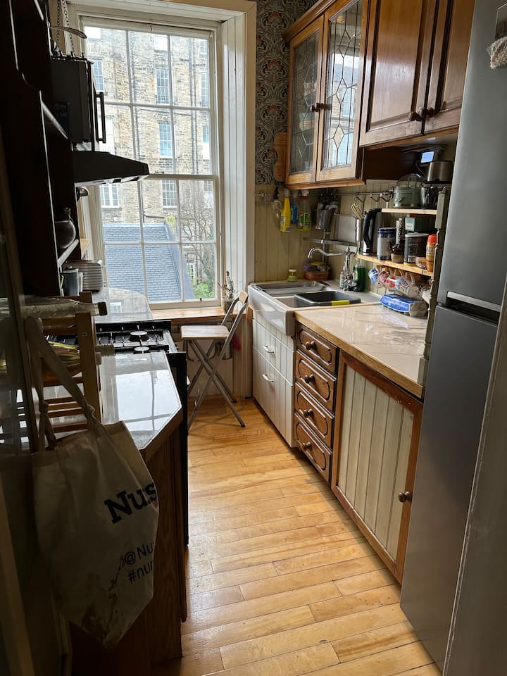Edinburgh Very Central 2 Bedroom Flat. - Edinburgh
