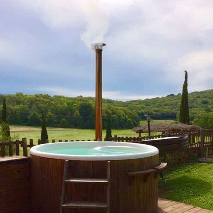 Tuscan Villa: Pool,hot Tub,4bd,a/c,wi-fi, Siena - Siena