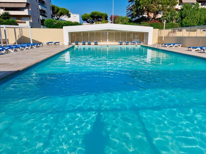 Heliotel.st Laurent Du Var Nr Airport Marina+beach - Cros de Cagnes
