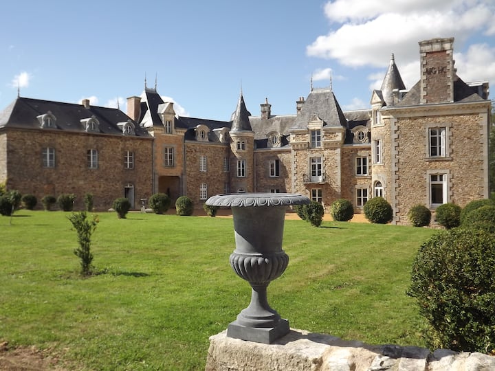 Château Familial D'exception - Mayenne