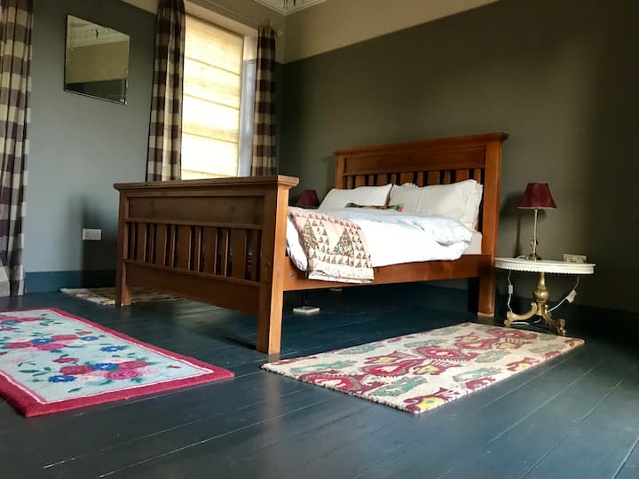 Unique Suite In Georgian Townhouse - Cork