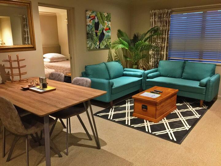 市中心雅致临湖排屋 (2 Bedroom Townhouse) - No Cleaning Fee - Rotorua