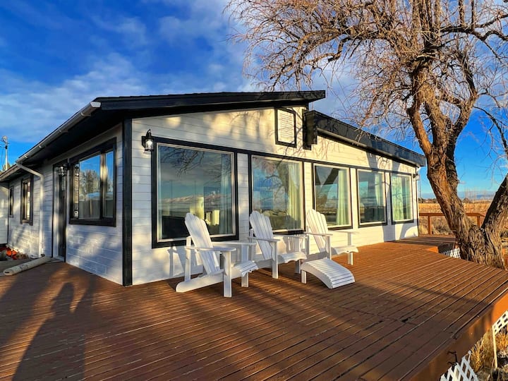 Rimview Haven: Hot Tub & Waterfall Trail! - Jerome, ID