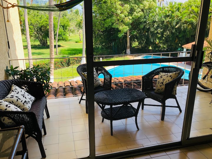 Departamento 203, Fracc. Campo De Golf - Zihuatanejo