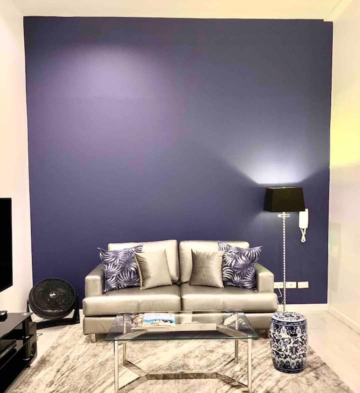 Penthouse 2br W/ Balcony At The Gramercy Residence - 마카티