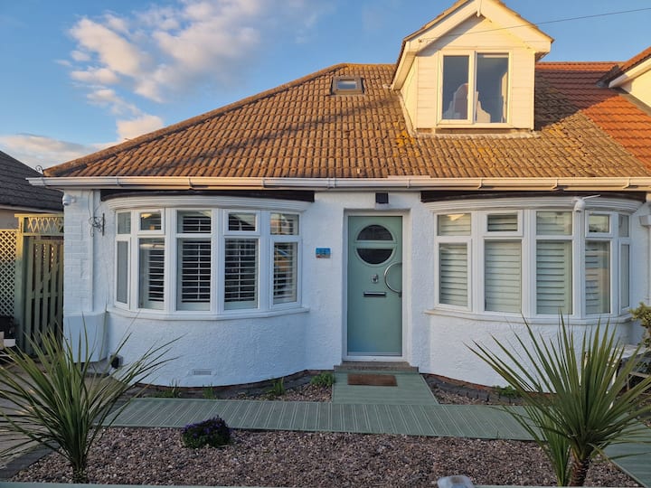 Beach House Stylish, Spacious, 2 Bed 200m To Beach - Mablethorpe