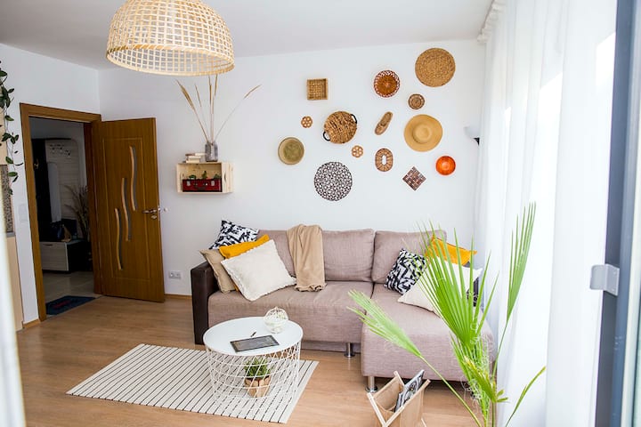 Promo Price Artistic & Cozy New Apartment In Sofia - Sofía
