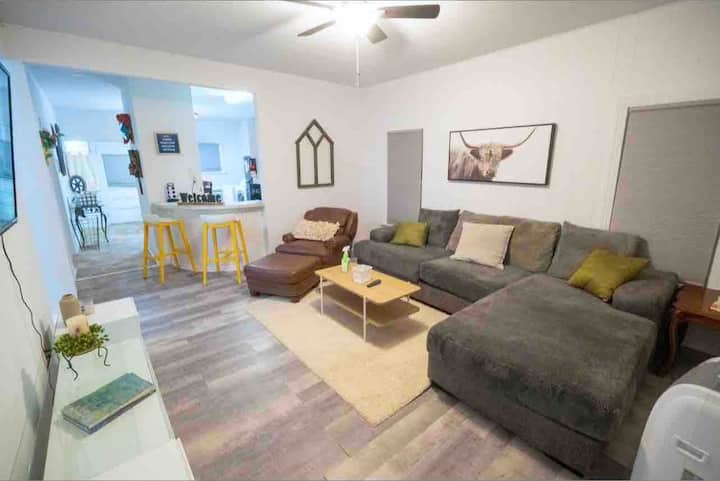 Quiet And Quaint - Impact, TX
