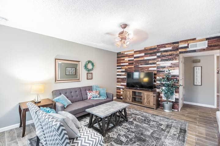 Sun West Condo, Great Location! - El Paso, TX