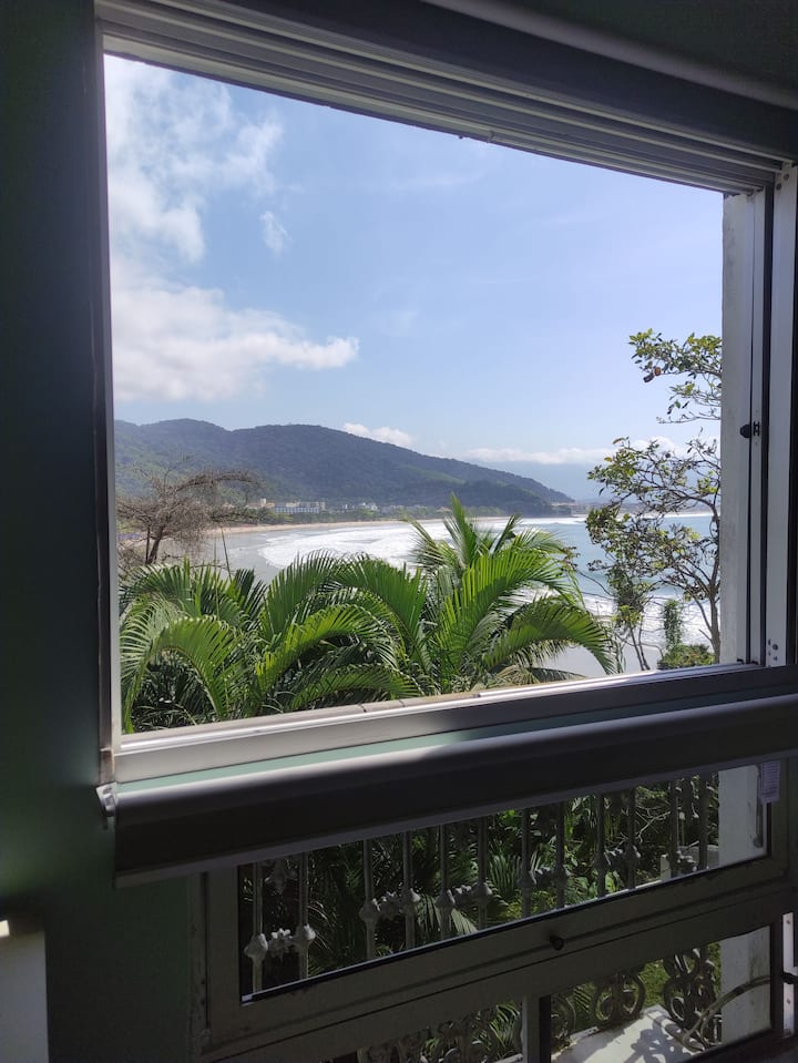 Apê Com Vista Pro Mar E "Pé Na Areia" Nas Toninhas - Ubatuba