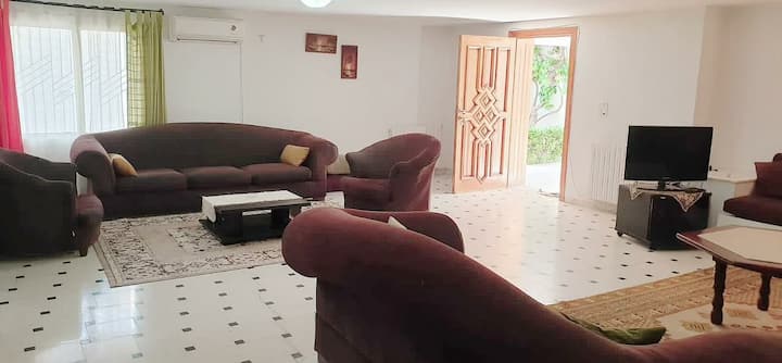 Un Rez De Jardin De Villa - Túnez