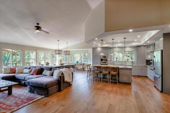 Mt Paradise-spacious Lakeside Escape Near Yosemite - Yosemite
