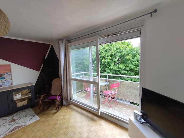 Superbe Appartement De 53m2 En Résidence Avec Parking Et Balcon - Brest