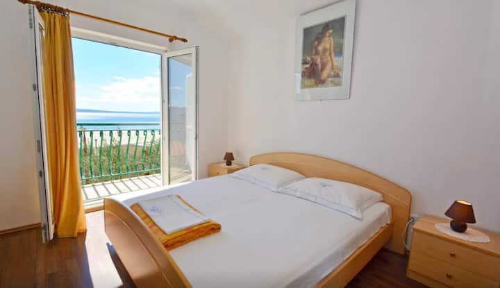 140 M To  Beach , Big Terrace With Seaview And Bbq - Omiš