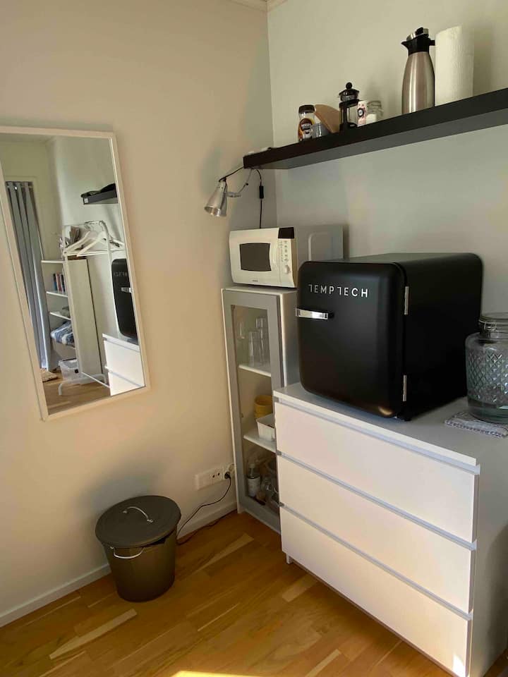 Live Both In Nature And Town Close To The Sea - Mariehamn