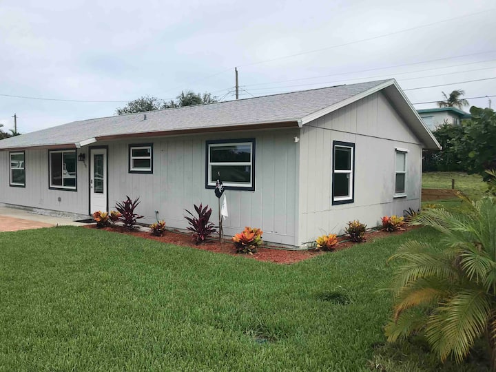 Just Remodeled In 2021! 2br 2ba By The Beaches! - Normandy Beach, Jensen Beach